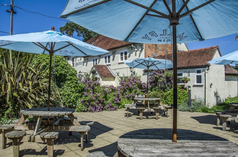 The Hunters Inn | Dog Friendly Pubs and Restaurants in Romsey ...